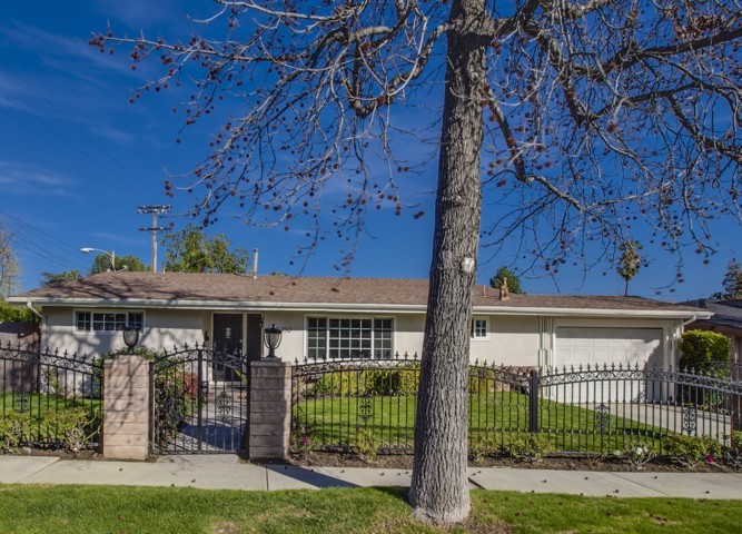 Top 5 reasons to live in Encino, California - One Source Real Estate